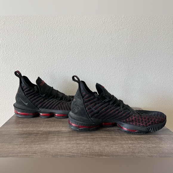 Nike | Shoes | Used Nike Lebron 6s | Poshmark